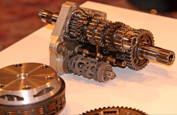 Engine_Honda_V5_Gearbox - Paddock GP