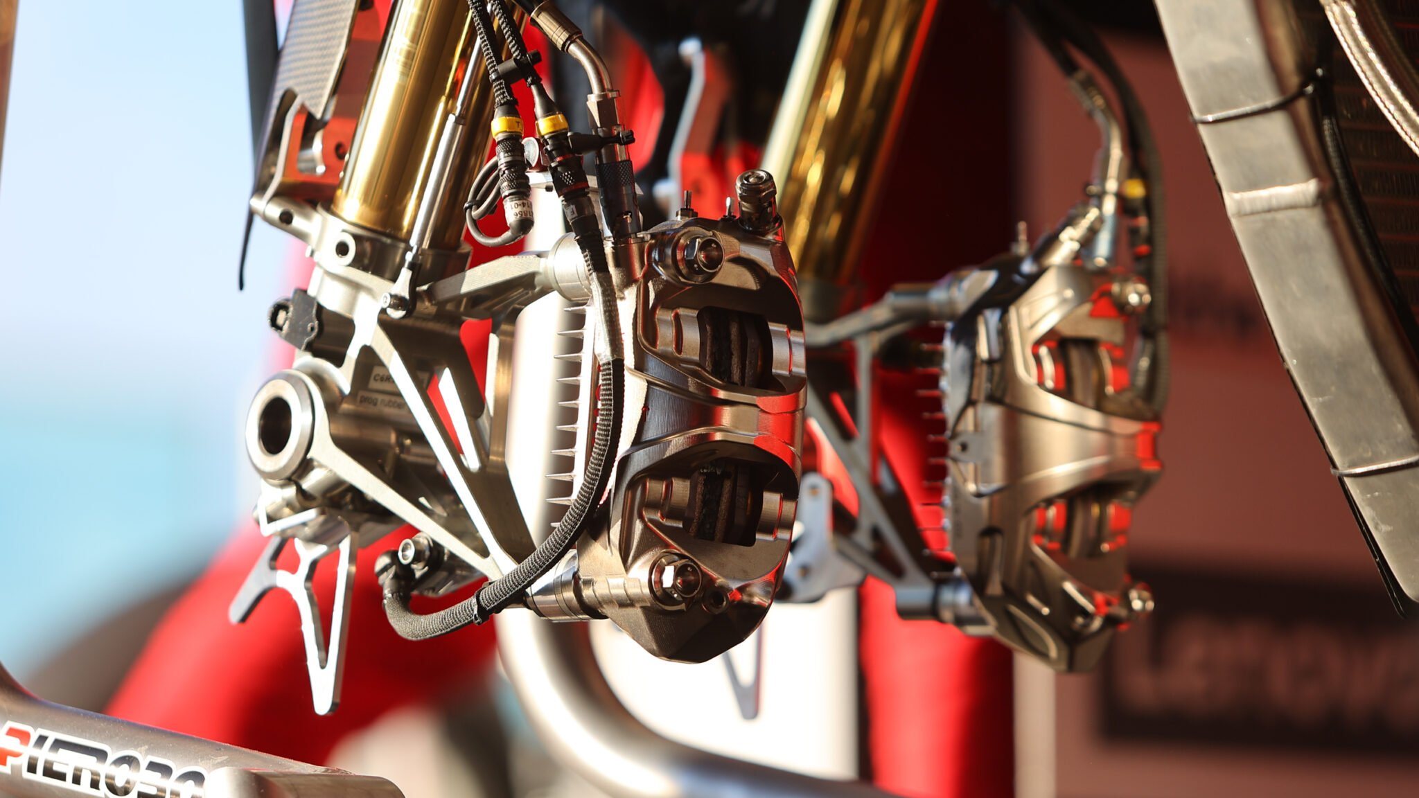 Technique WSBK Superbike : Brembo présente un nouvel étrier de frein ...