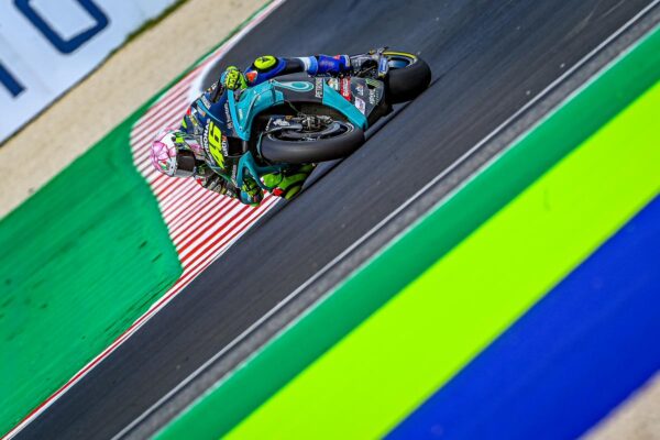 MotoGP Valentino Rossi: the poignant farewell letter from Matteo ...