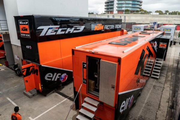 MotoGP technique: The organization of the MotoGP Paddock is regulated to the millimeter - Paddock GP