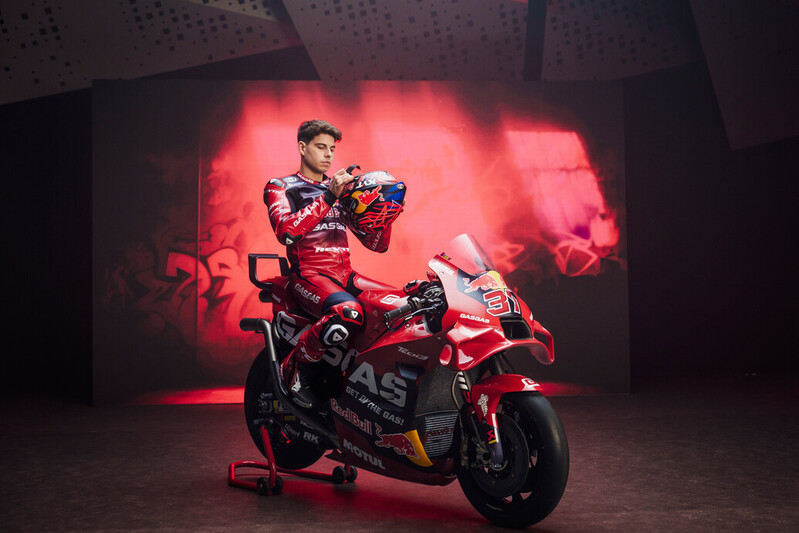 71221_Augusto Fernandez_Red Bull GASGAS Tech3_MotoGP_2024 _16_ - Paddock GP