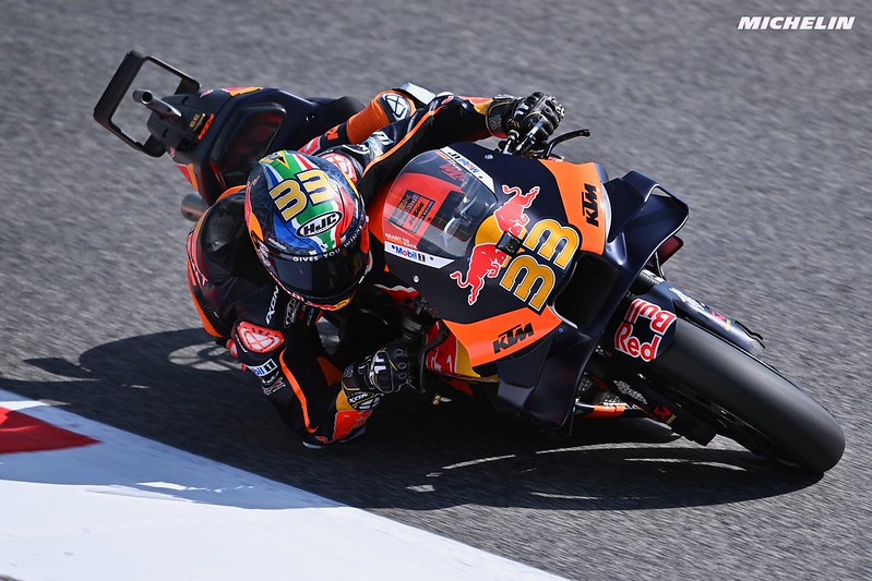 binder3 - Paddock GP