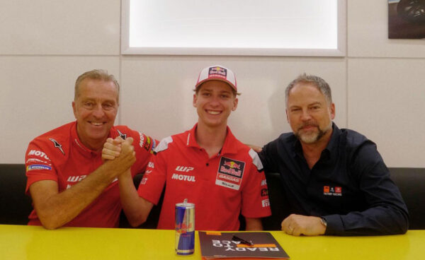 MotoGP : le pilote Tech3 Jacob Roulstone subit un grave accident avant ...