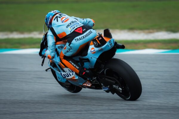 MotoGP, Malaysia Day 1, Raúl Fernández (Aprilia/16) in difficulty: "All ...