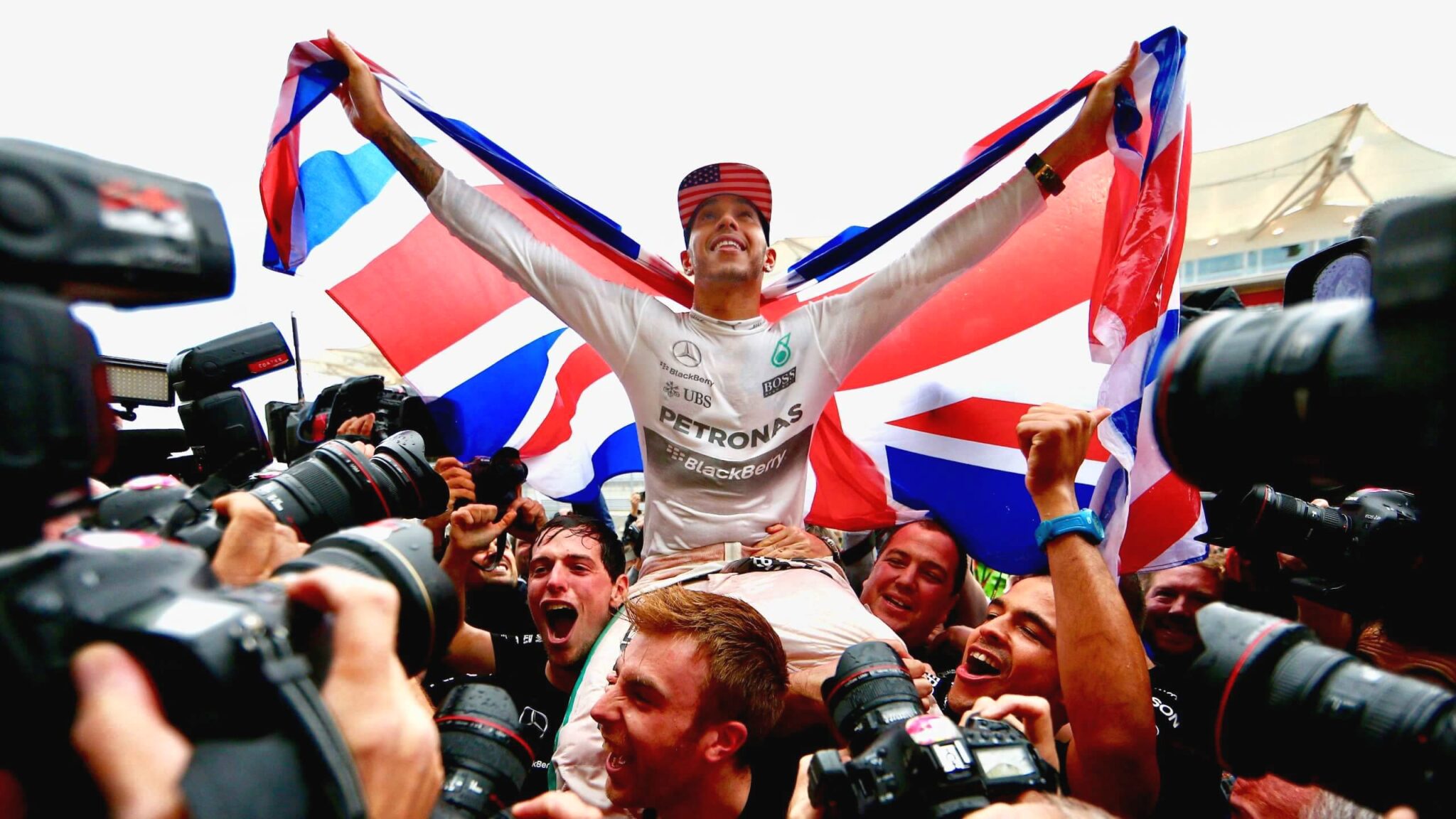 Lewis Hamilton - Paddock GP