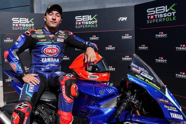 Supersport Misano J1 : Oncu le plus couillu, Garzo le plus haut ...