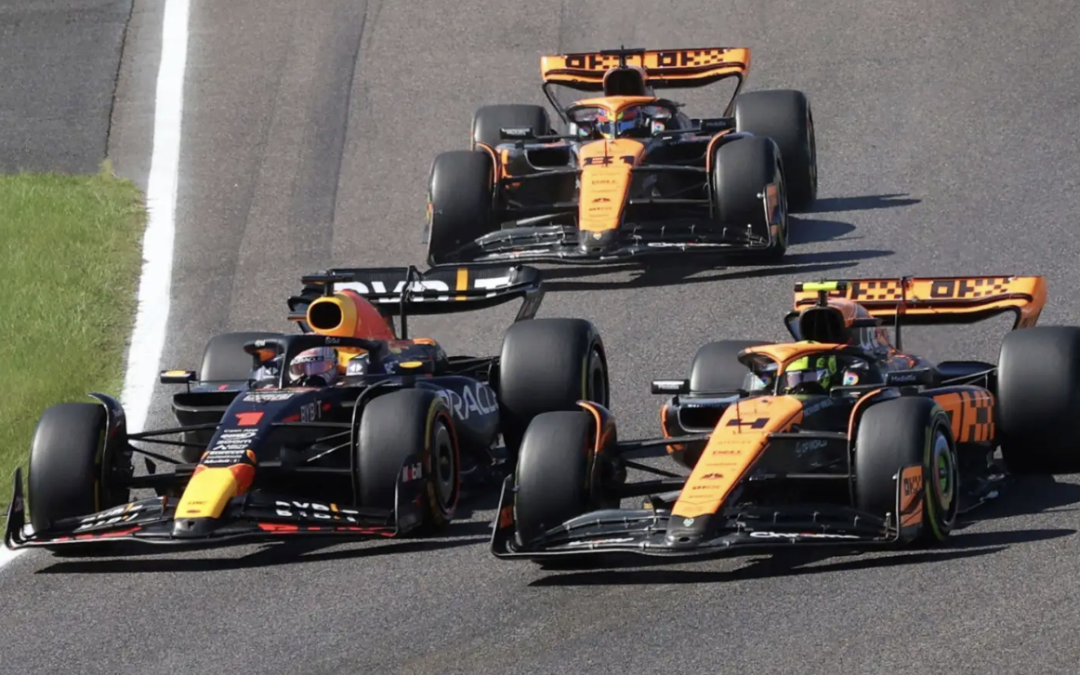 McLaren - Paddock GP
